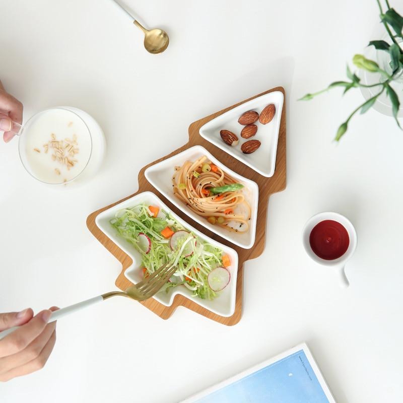 Ceramic Christmas Tree serving plate with wooden tray – Kitchwares
